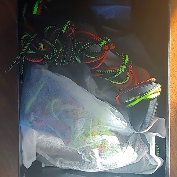 Azalea Wang | Shoes | Azalea Wang Size 6 Multi Colored Shoe | Poshmark